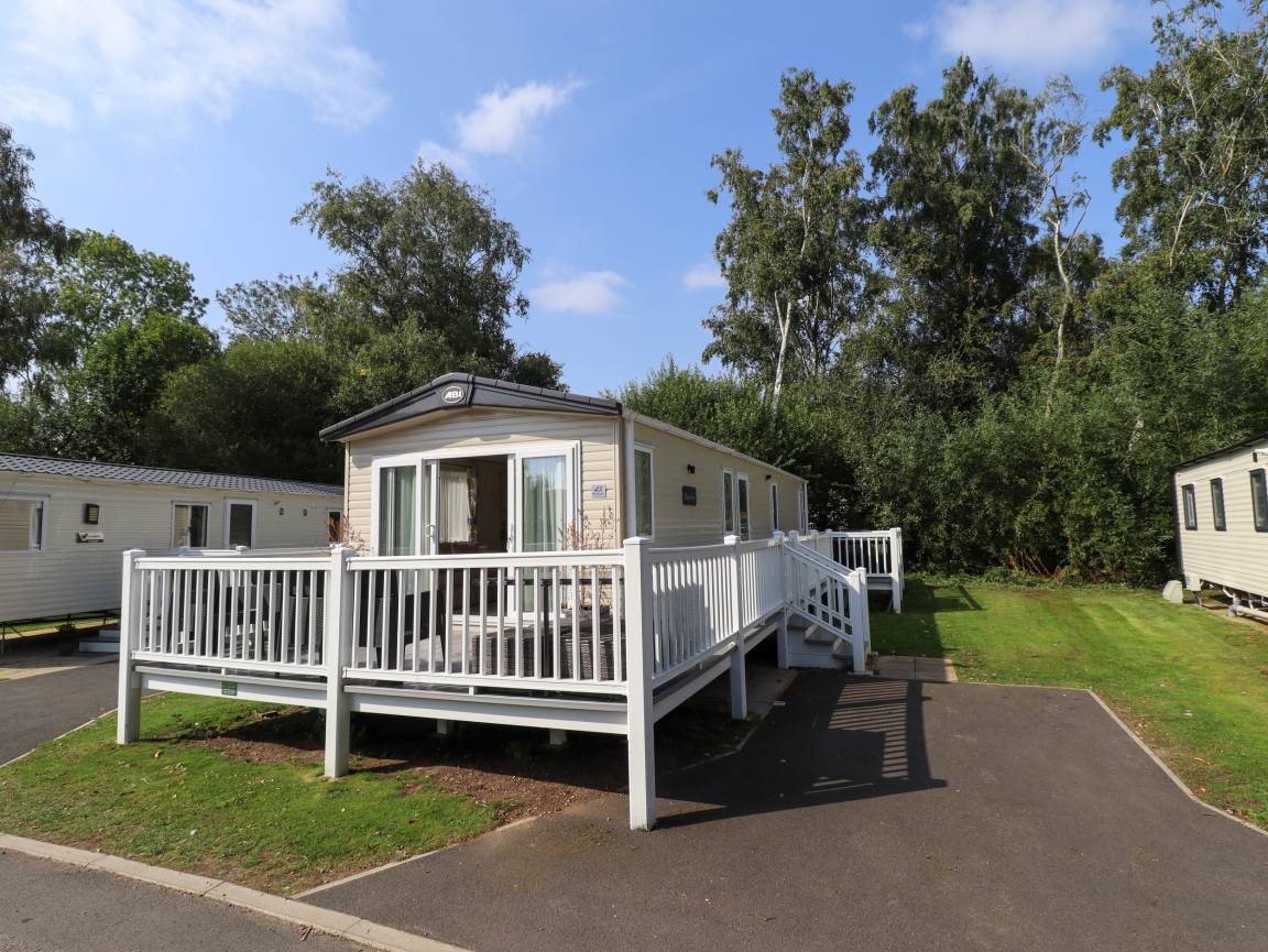Cottage ∙ 3 Bedrooms ∙ 6 Guests - Lincolnshire