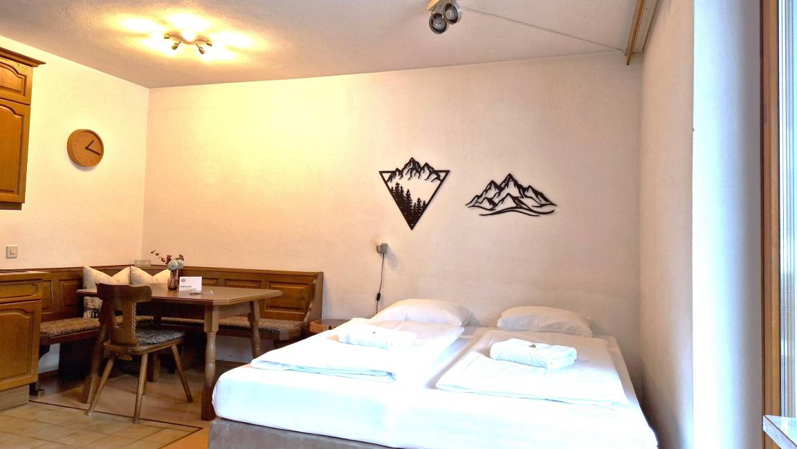 45 M² Ferienwohnung ∙ 1 Schlafzimmer ∙ 4 Gäste - Viehhofen