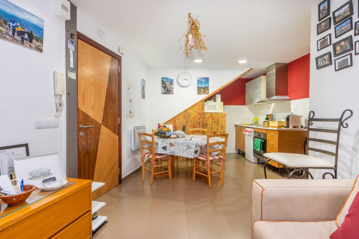 50 M² Apartamento ∙ 1 Habitación ∙ 2 Huéspedes - La Seu d'Urgell