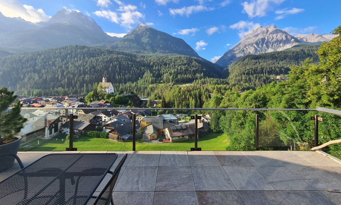 113 M² Apartament ∙ 2 Sypialnie ∙ 4 Gości - Scuol