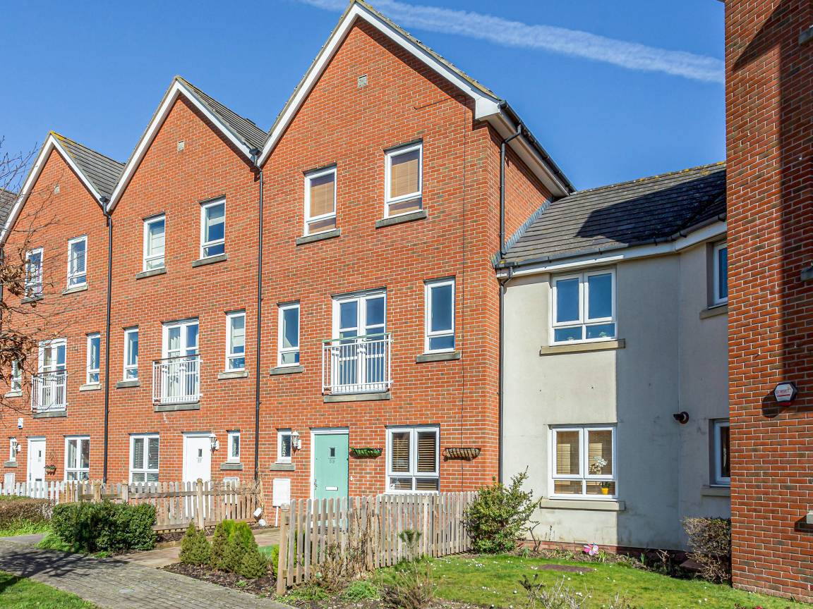 Cottage ∙ 4 Bedrooms ∙ 7 Guests - Sandbanks