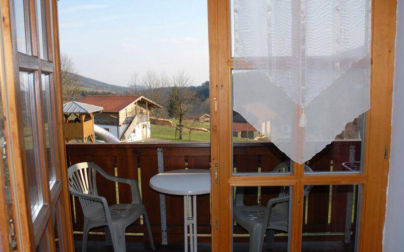 60 M² Apartment ∙ 2 Bedrooms ∙ 4 Guests - Straubing