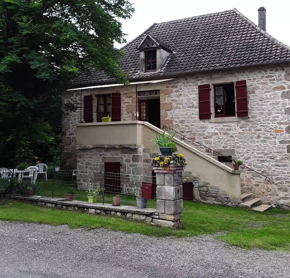 70 M² House ∙ 2 Bedrooms ∙ 5 Guests - Carennac
