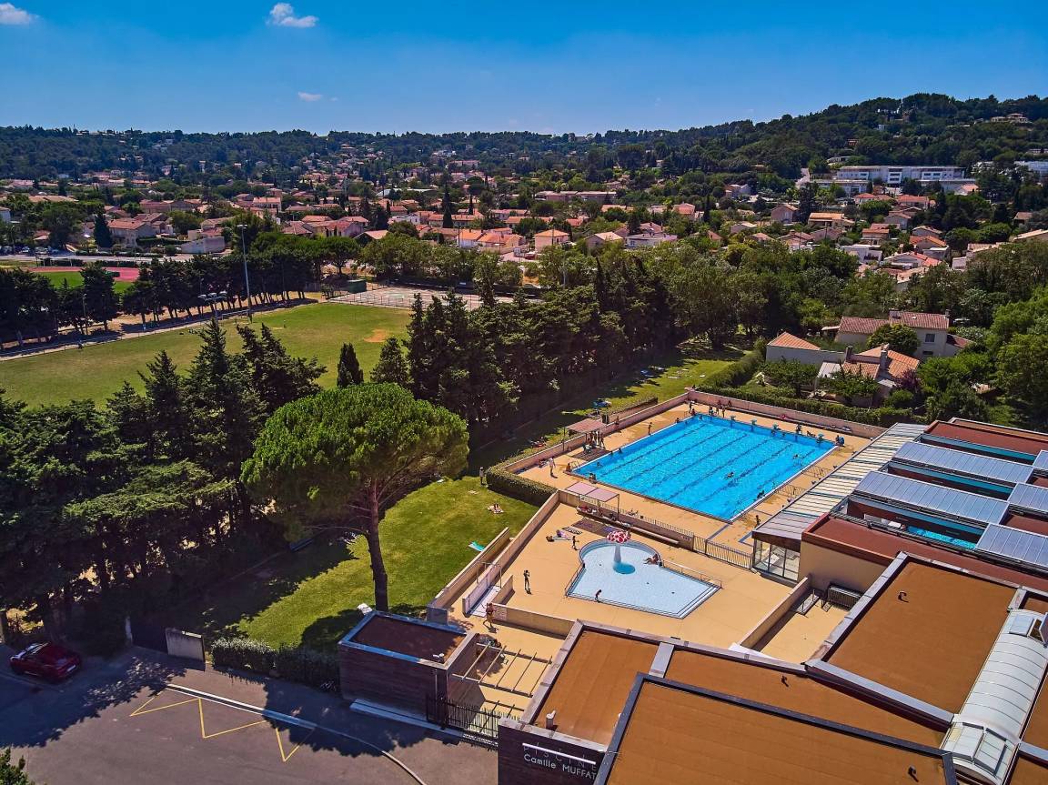 28 M² Caravan ∙ 2 Bedrooms ∙ 4 Guests - Avignone