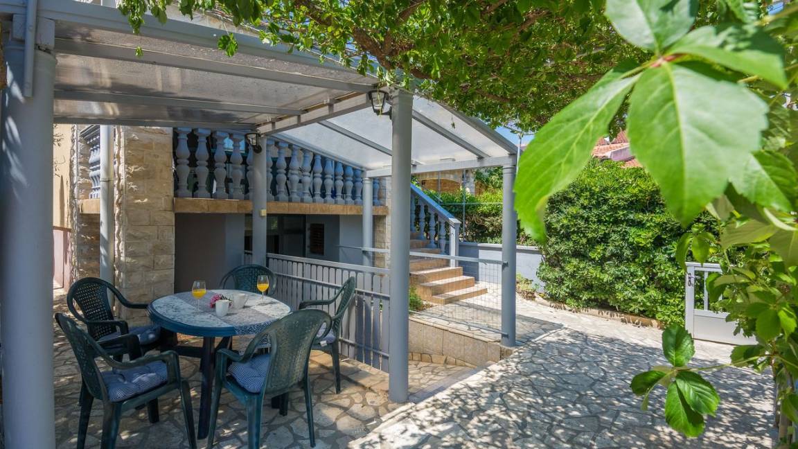 45 M² Apartment ∙ 2 Bedrooms ∙ 5 Guests - Vir