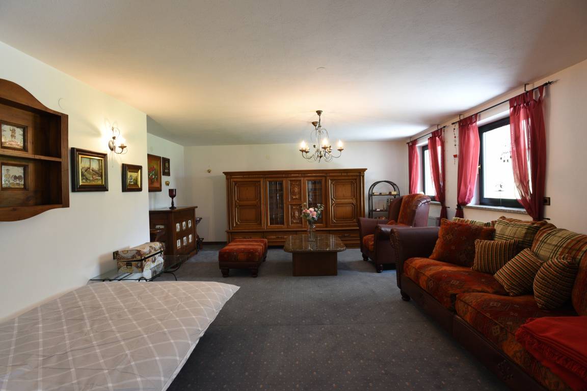 100 M² Ferienwohnung ∙ 1 Schlafzimmer ∙ 4 Gäste - Kranj