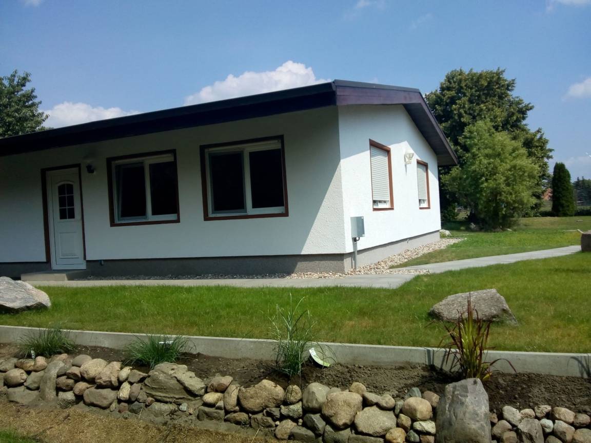 90 M² Ferienhaus ∙ 2 Schlafzimmer ∙ 4 Gäste - Plau am See