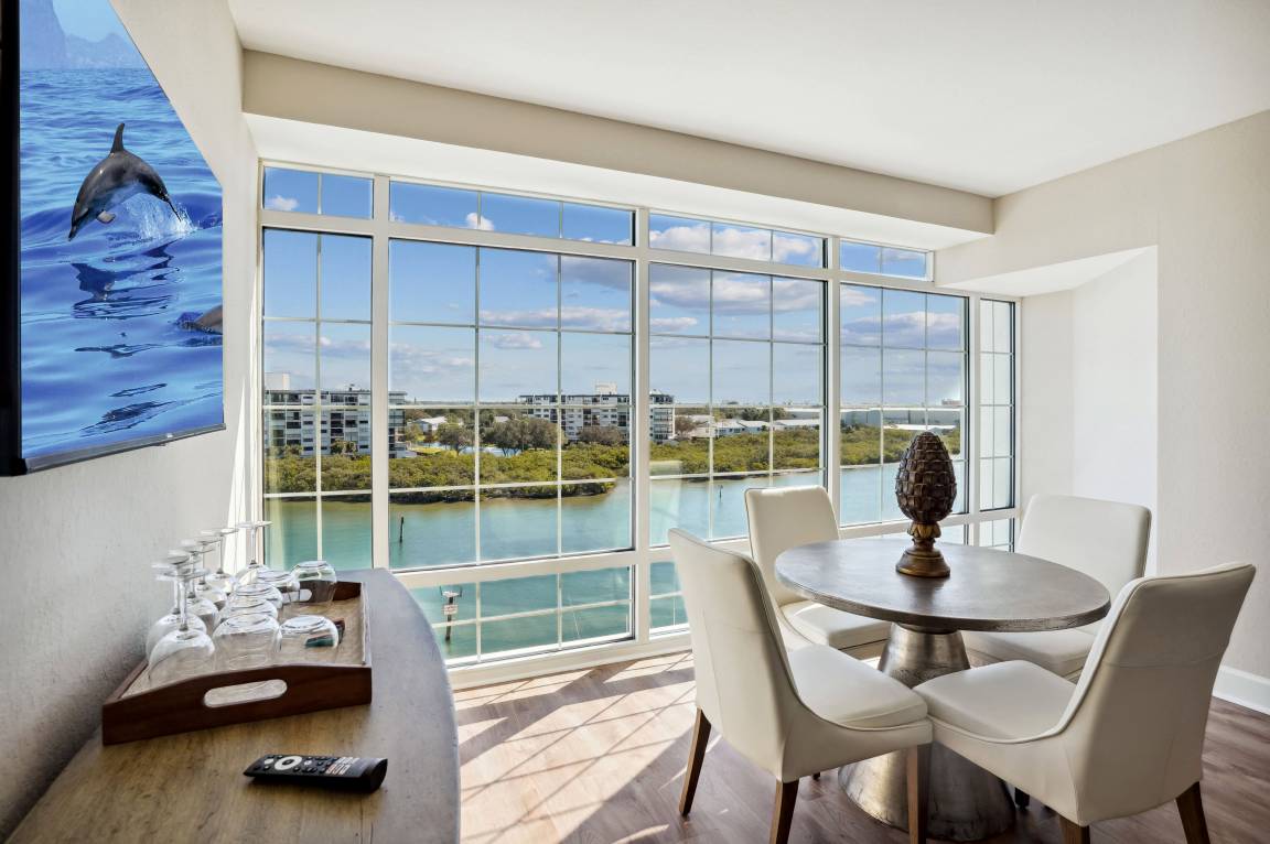164 M² Condo ∙ 3 Bedrooms ∙ 10 Guests - Indian Rocks Beach, FL