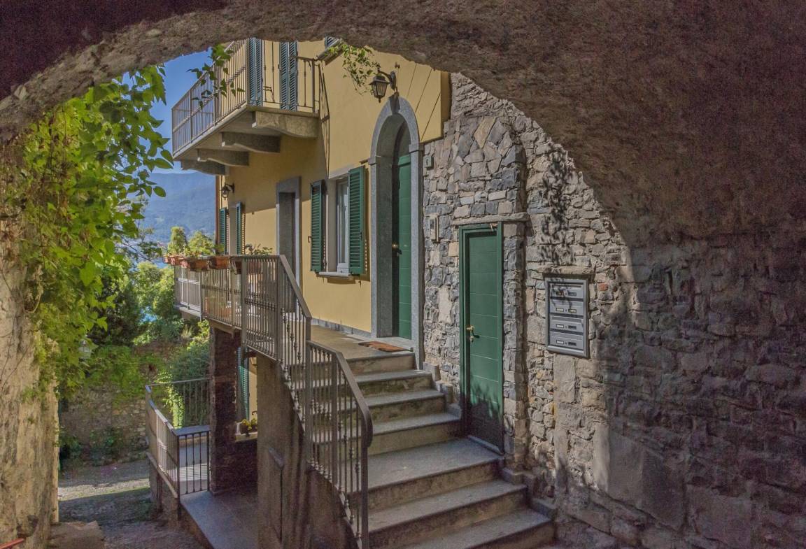 70 M² Apartment ∙ 1 Bedroom ∙ 4 Guests - Varenna