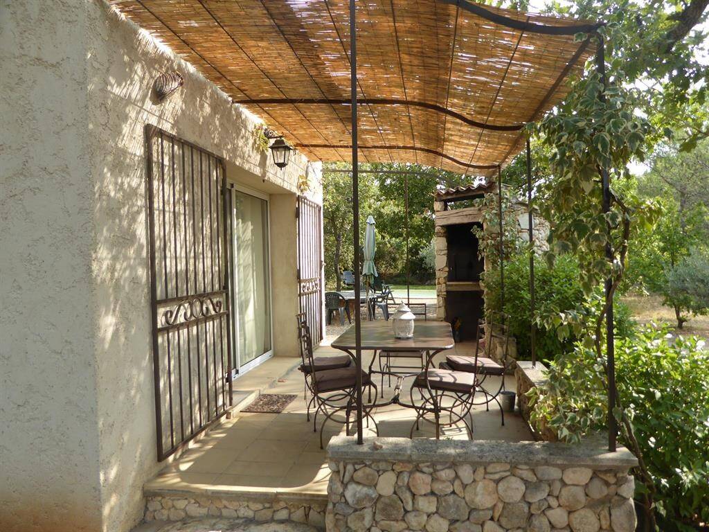 70 M² Ferienhaus ∙ 2 Schlafzimmer ∙ 5 Gäste - Saint-Saturnin-lès-Apt