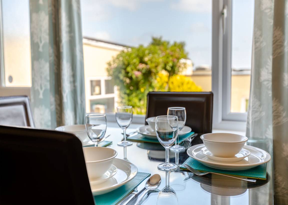 Chalet ∙ 2 Bedrooms ∙ 6 Guests - Dartmouth