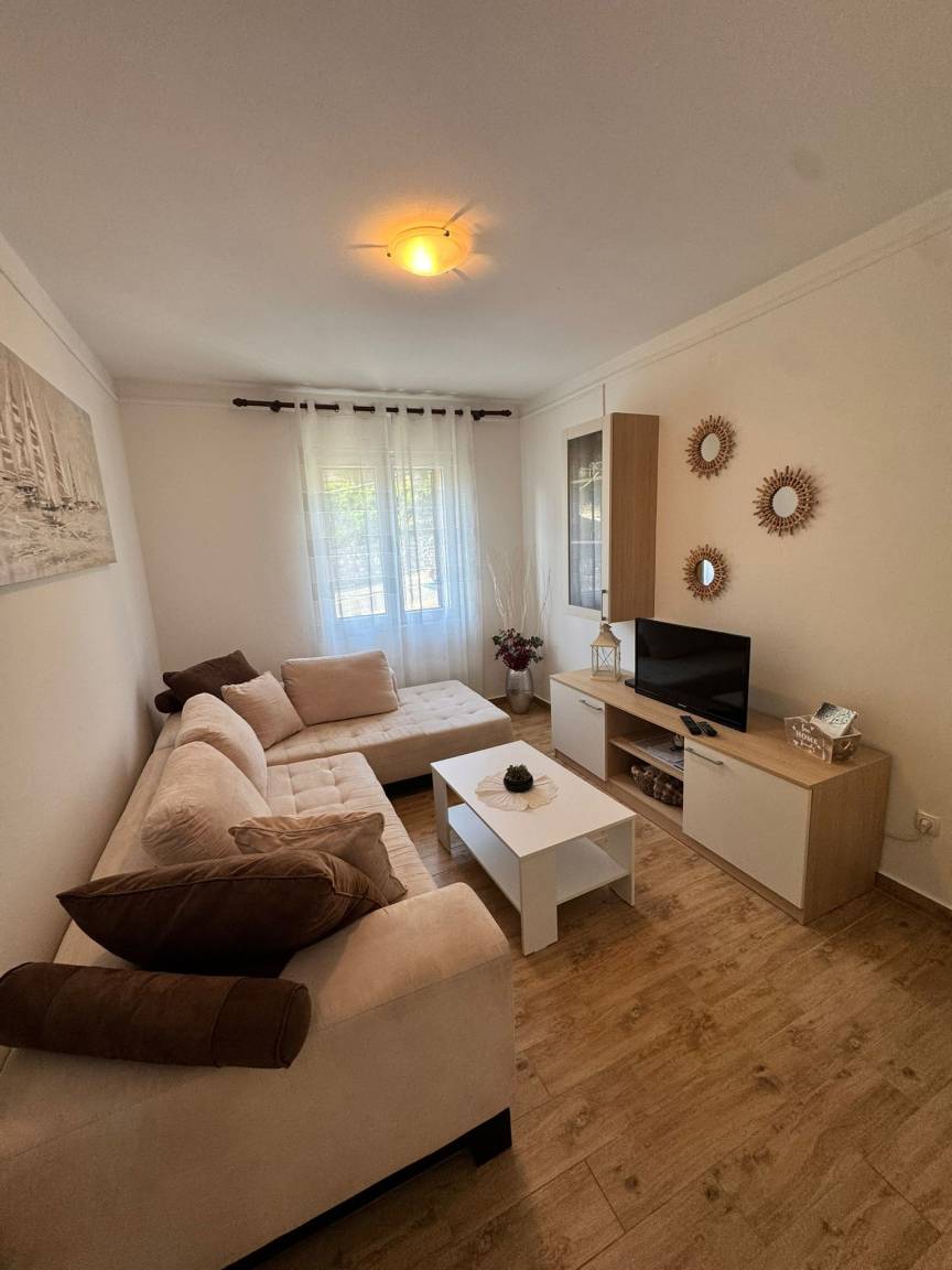 66 M² Appartement ∙ 2 Slaapkamers ∙ 4 Gasten - Kroatië