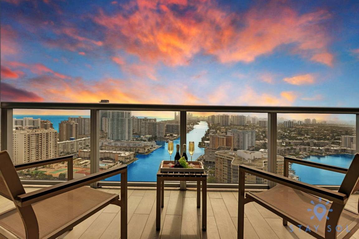 Apartment ∙ 2 Bedrooms ∙ 6 Guests - North Miami, FL