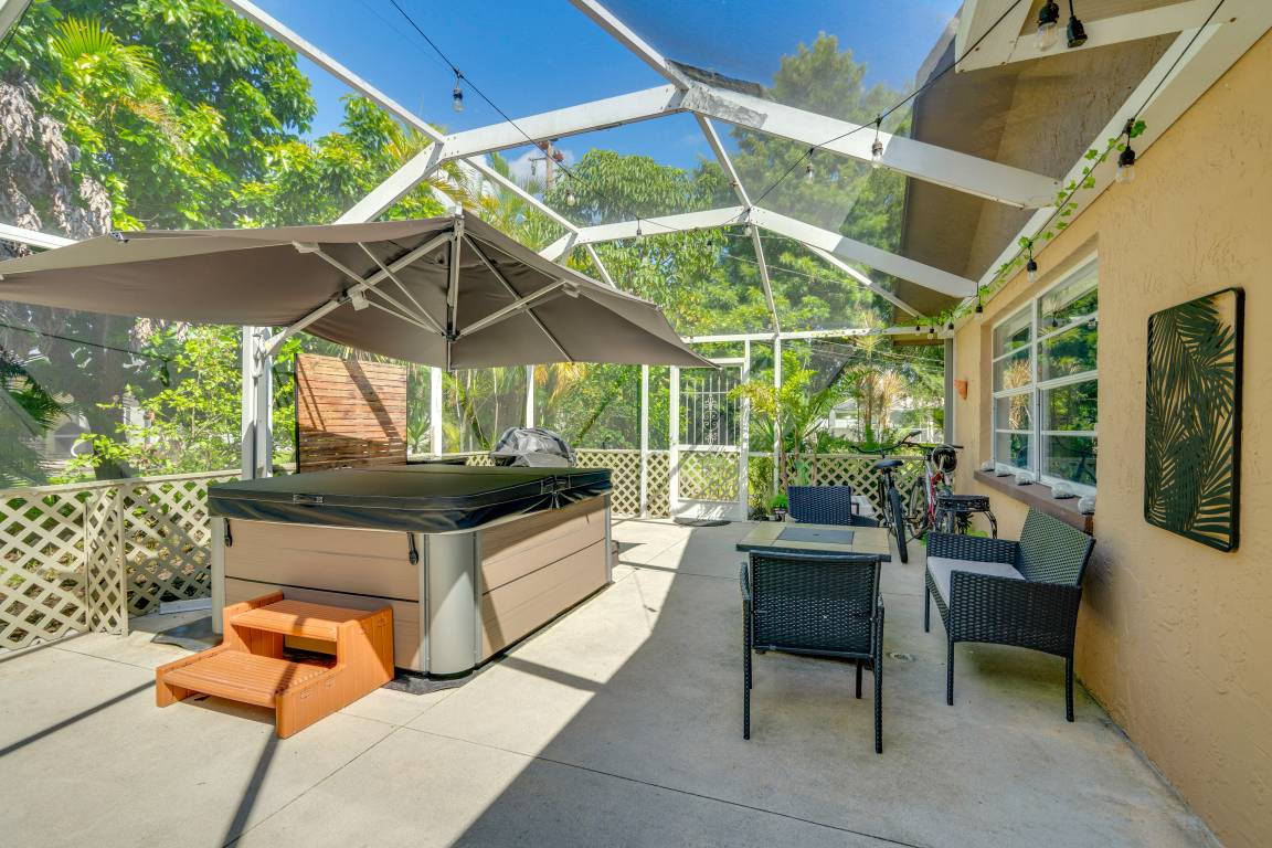 161 M² Ferienhaus ∙ 3 Schlafzimmer ∙ 6 Gäste - Cape Coral, FL