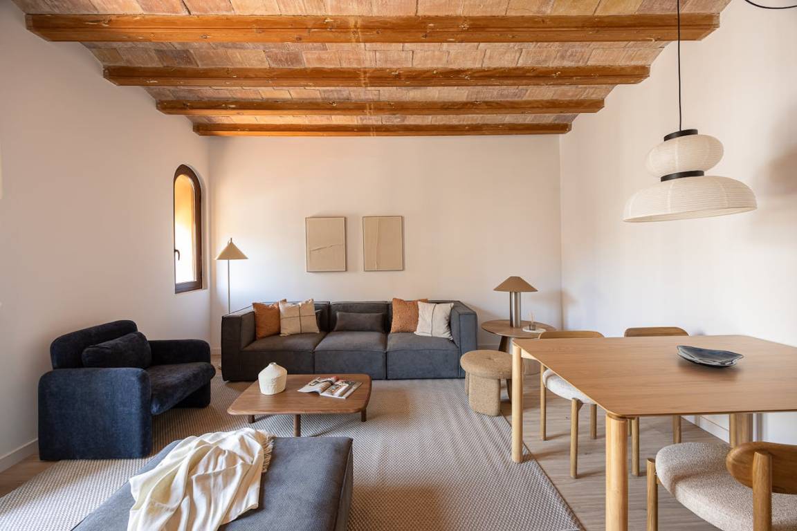 91 M² Apartamento ∙ 2 Habitaciones ∙ 4 Huéspedes - Rubí