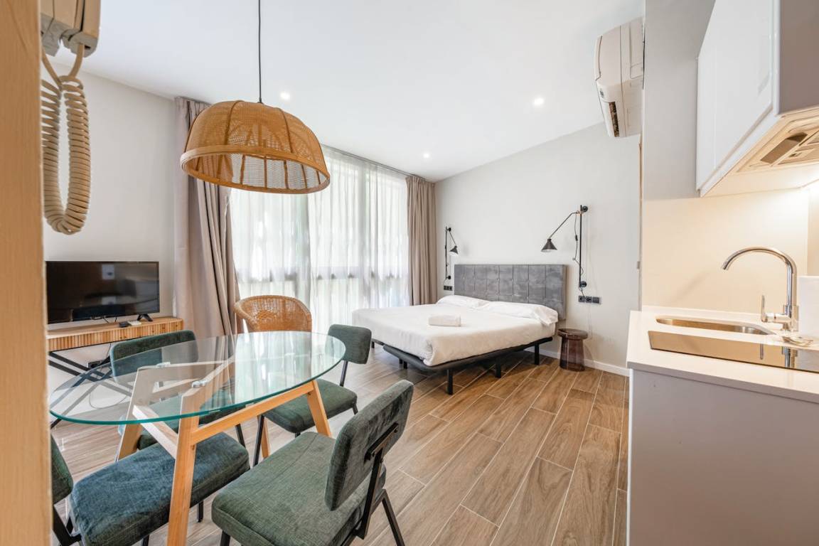35 M² Apartment ∙ 2 Guests - Barcelona