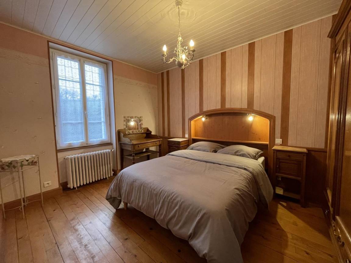93 M² Gîte ∙ 3 Schlafzimmer ∙ 5 Gäste - Auvergne