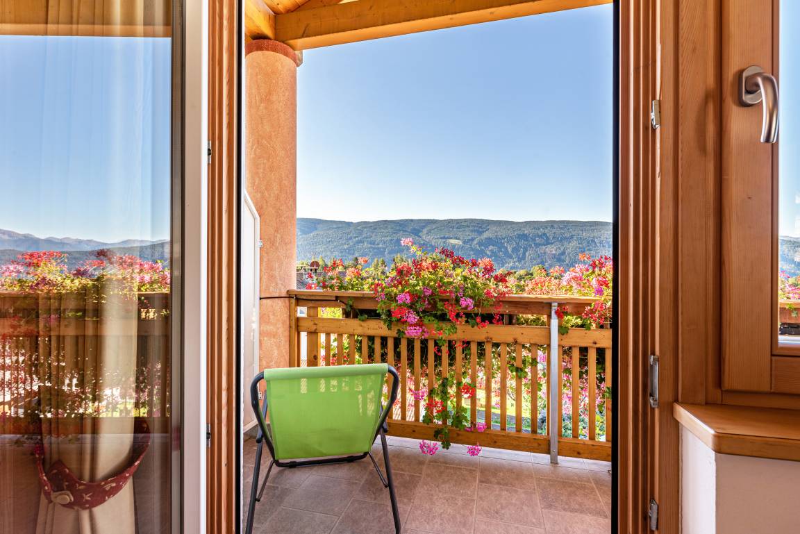 64 M² Appartamento Vacanza ∙ 2 Camere Da Letto ∙ 6 Ospiti - Terento