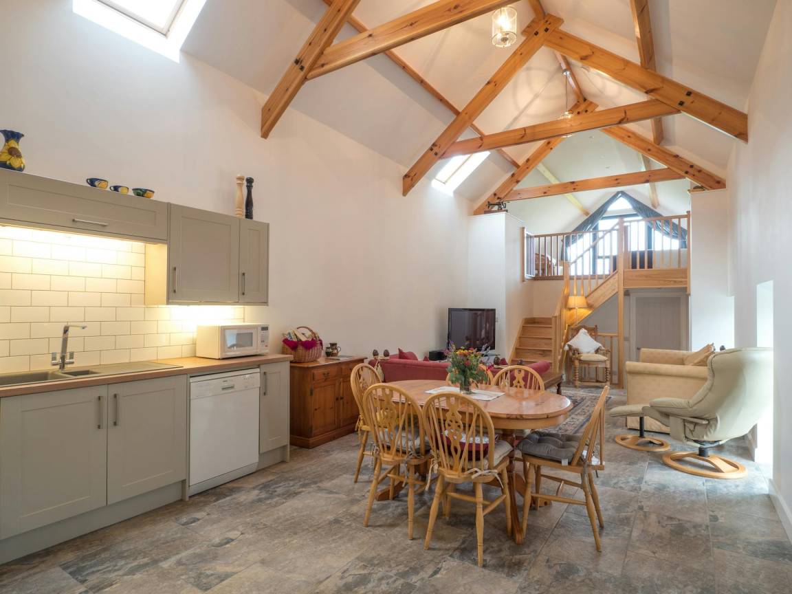 104 M² Cottage ∙ 3 Bedrooms ∙ 6 Guests - Aberporth