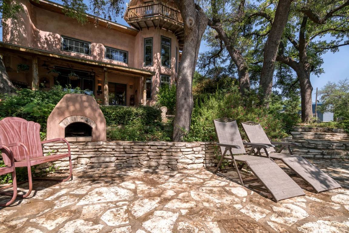 Alojamiento ∙ 1 Habitación ∙ 4 Huéspedes - Spicewood, TX