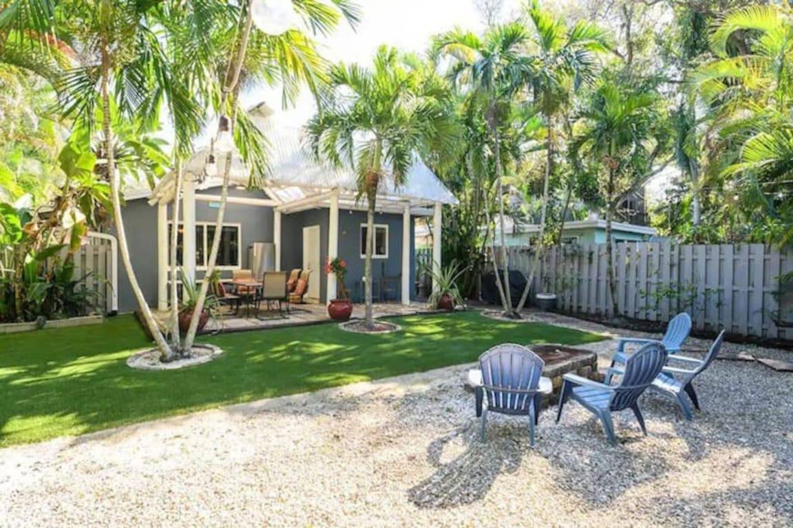 81 M² Villa ∙ 2 Bedrooms ∙ 4 Guests - Fort Lauderdale-Hollywood Airport (FLL)