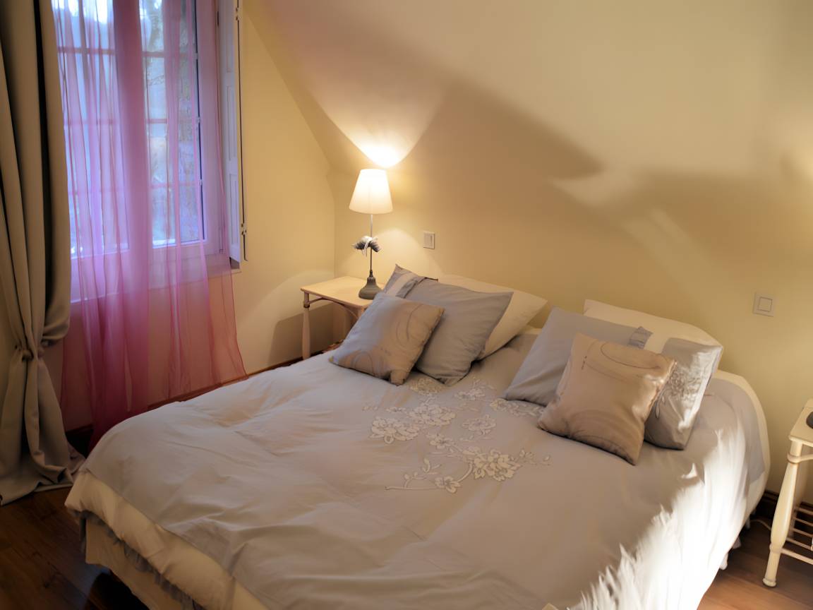 12 M² Bed And Breakfast ∙ 1 Bedroom ∙ 2 Guests - Vannes