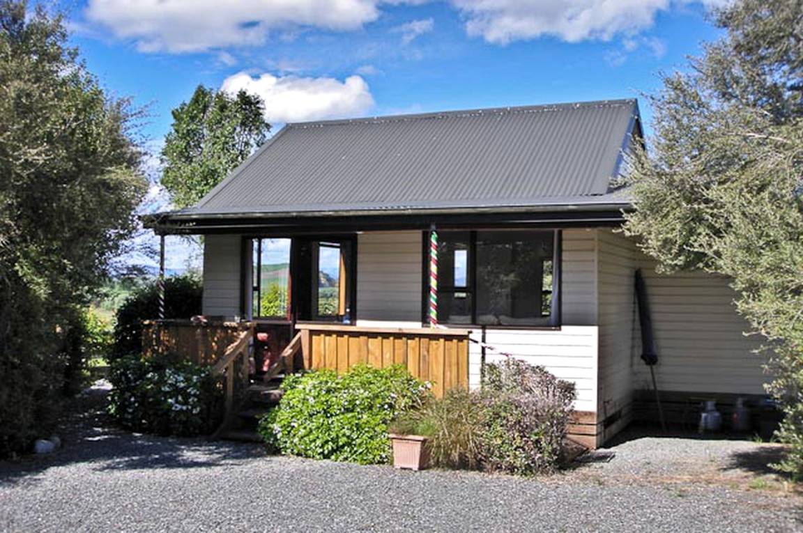 House ∙ 1 Bedroom ∙ 2 Guests - Fiordland