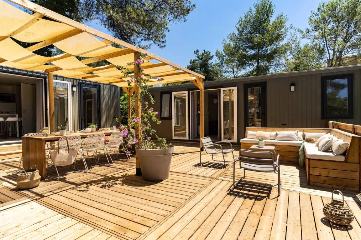 62 M² Mobil-home ∙ 5 Chambres ∙ 10 Personnes - Perros-Guirec