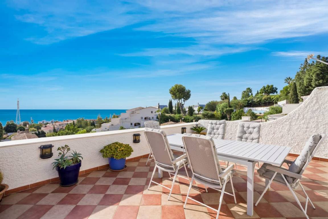 79 M² Apartamento ∙ 3 Habitaciones ∙ 8 Huéspedes - Benalmádena