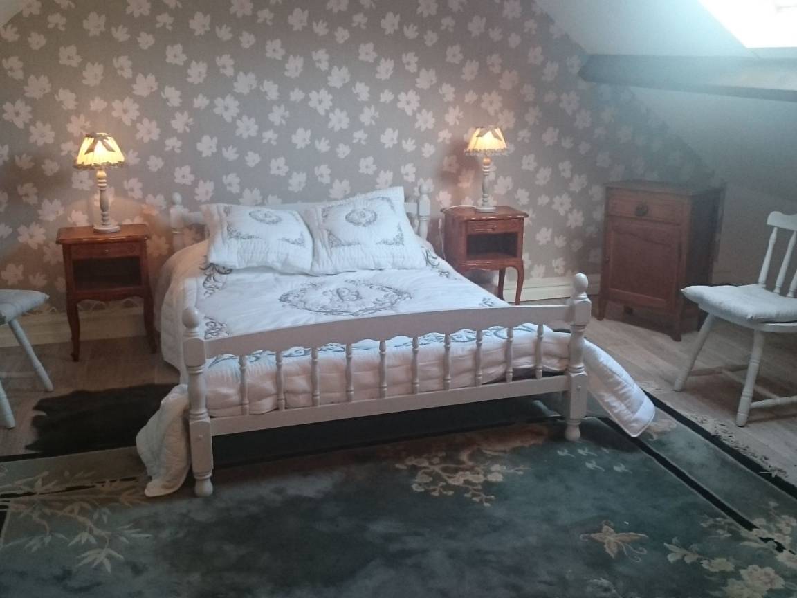 90 M² Talo ∙ 2 Makuuhuonetta ∙ 3 Vierasta - Montrichard