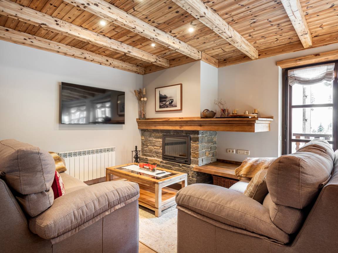 83 M² Apartamento ∙ 3 Habitaciones ∙ 8 Huéspedes - Baqueira