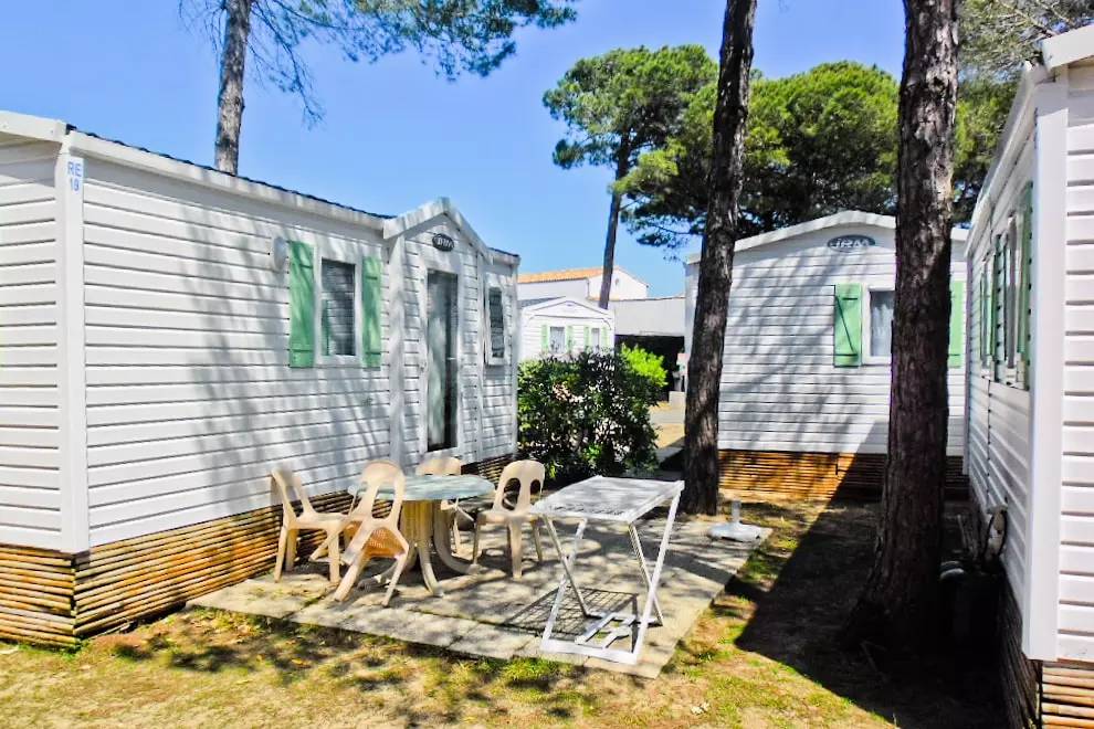 25 M² Mobil-home ∙ 2 Chambres ∙ 4 Personnes - Le Bois-Plage-en-Ré