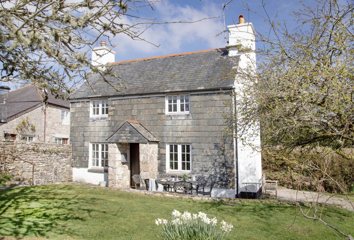 Cottage ∙ 3 Bedrooms ∙ 6 Guests - Ashburton