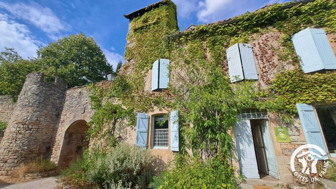 170 M² Gîte ∙ 3 Chambres ∙ 7 Personnes - Saint-Antonin-Noble-Val