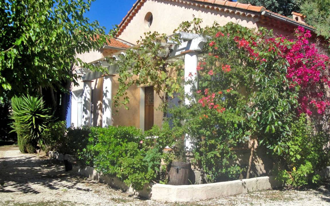 73 M² Mökki ∙ 2 Makuuhuonetta ∙ 5 Vierasta - La Croix-Valmer