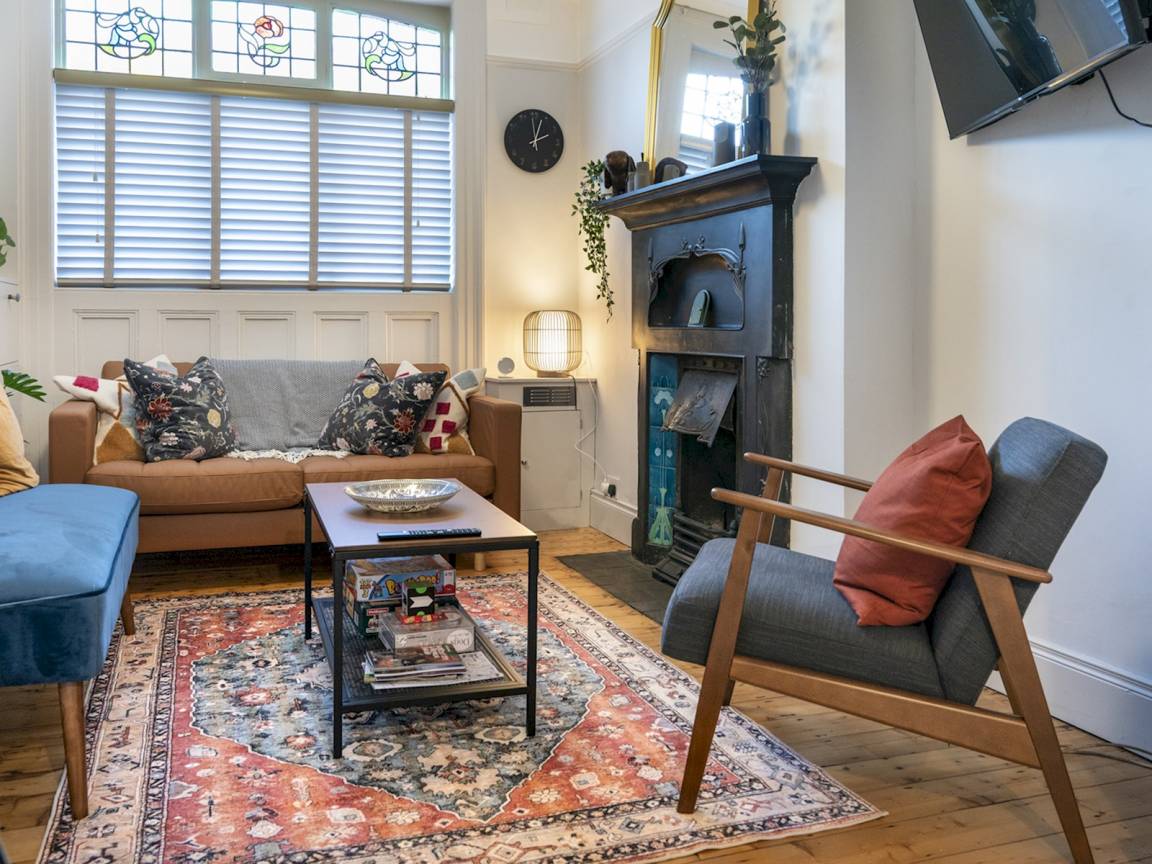 149 M² Ferienhaus ∙ 4 Schlafzimmer ∙ 6 Gäste - Belfast