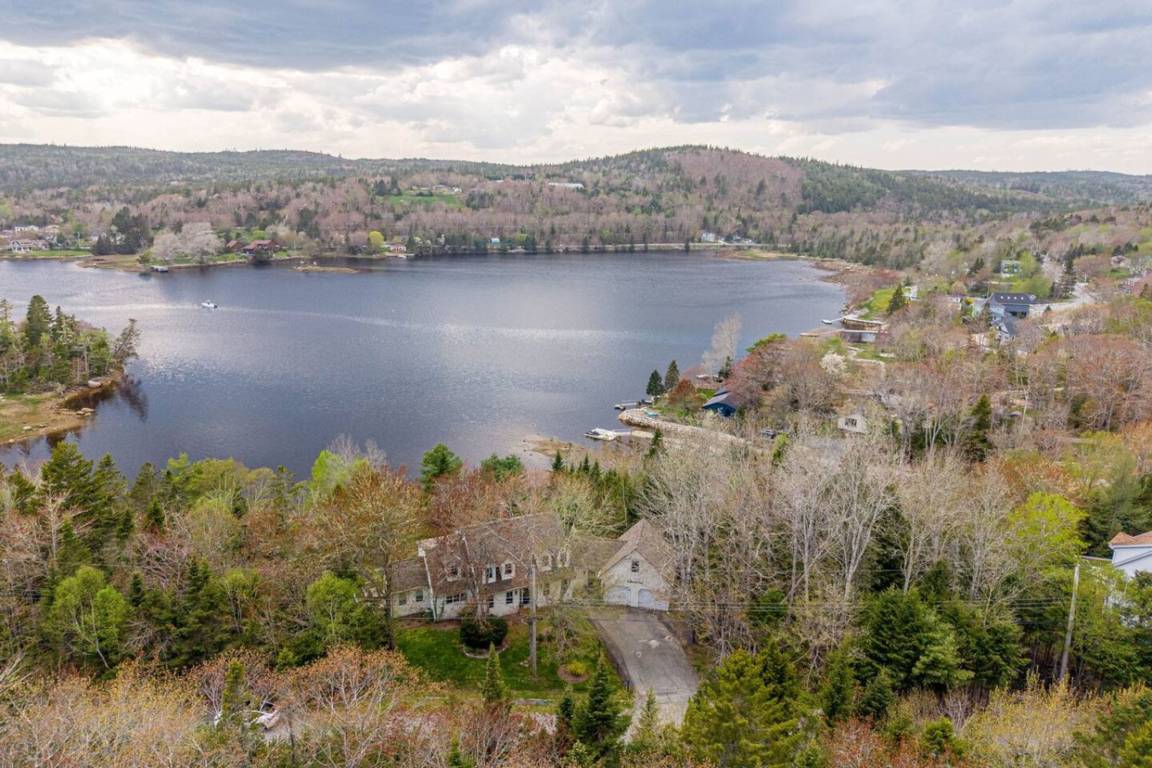 2328 M² Apartamento ∙ 1 Habitación ∙ 8 Huéspedes - Halifax, Canadá