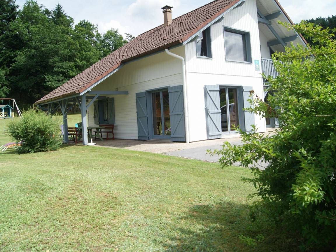 120 M² Cottage ∙ 4 Bedrooms ∙ 8 Guests - Alps