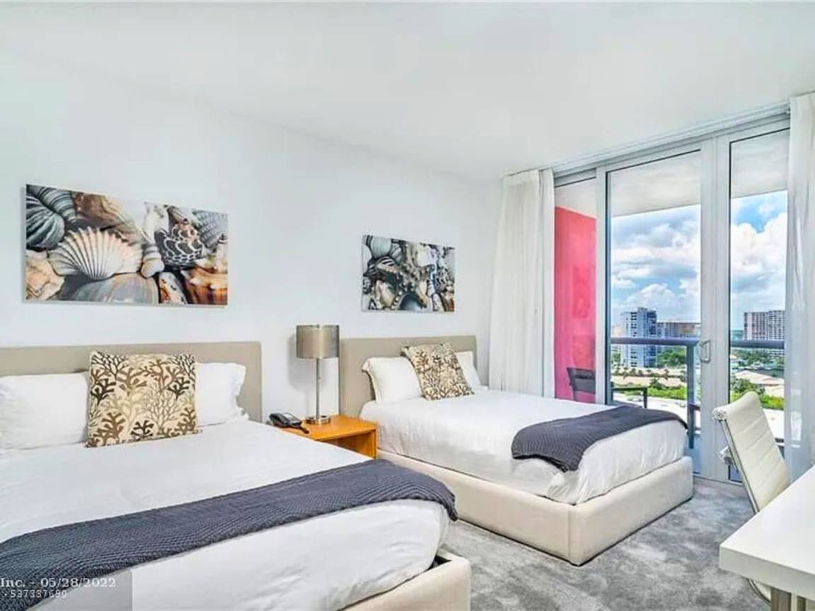357 M² Apartment ∙ 1 Bedroom ∙ 4 Guests - Hallandale Beach, FL