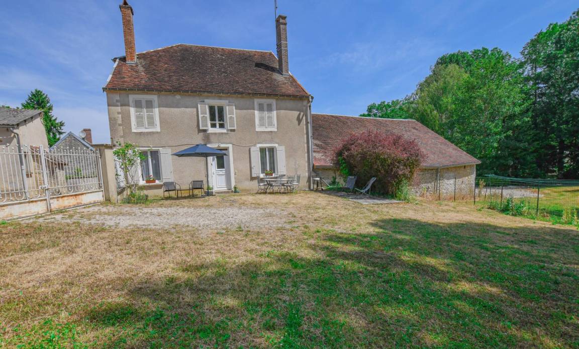 80 M² Gîte ∙ 2 Chambres ∙ 4 Personnes - Bar-sur-Seine