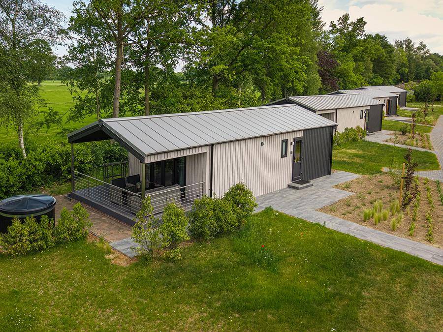 Lodge ∙ 2 Bedrooms ∙ 4 Guests - Almelo