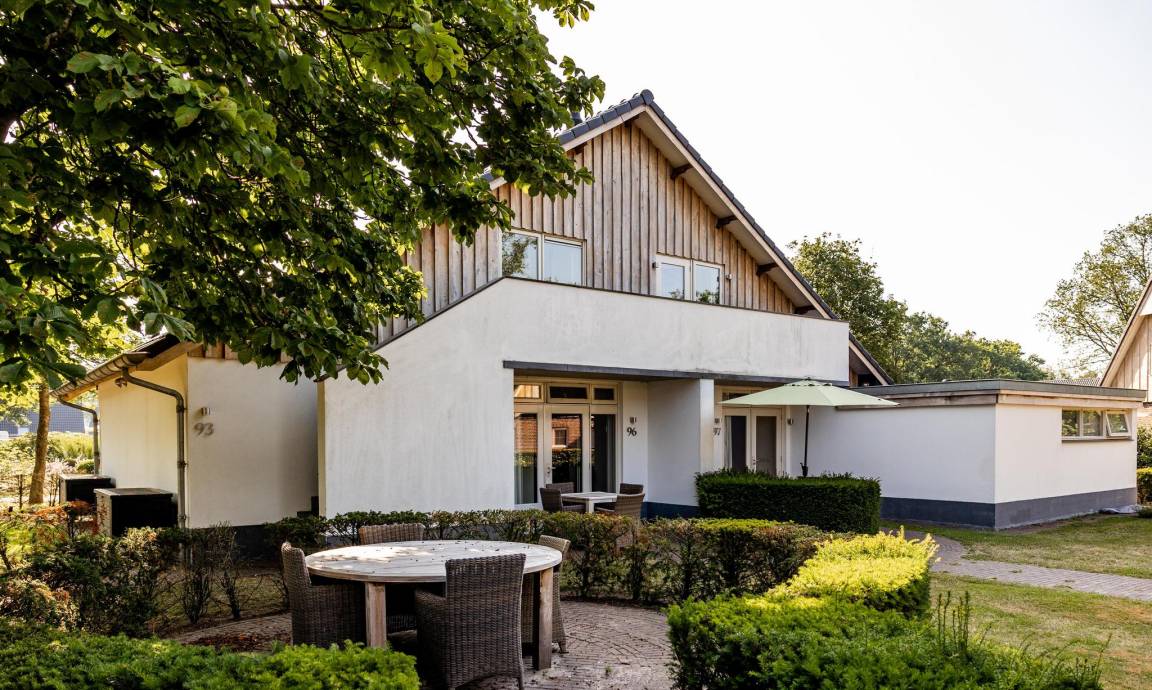 25 M² Hotel ∙ 1 Slaapkamer ∙ 2 Gasten - Ommen