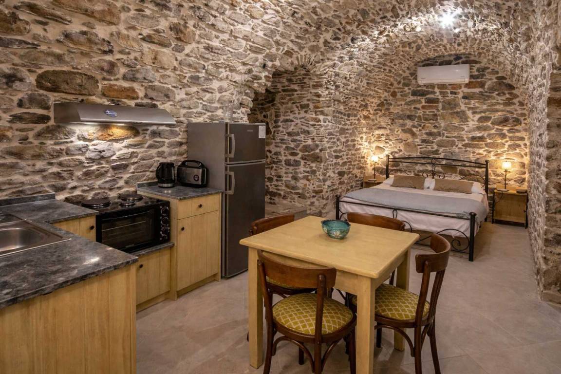60 M² House ∙ 1 Bedroom ∙ 2 Guests - Хиос