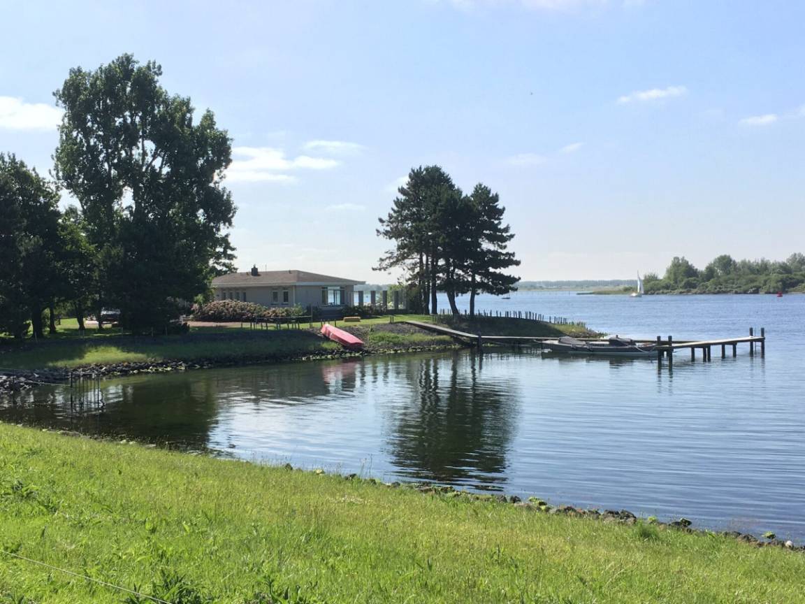 139 M² Ferienhaus ∙ 2 Schlafzimmer ∙ 4 Gäste - Kamperland