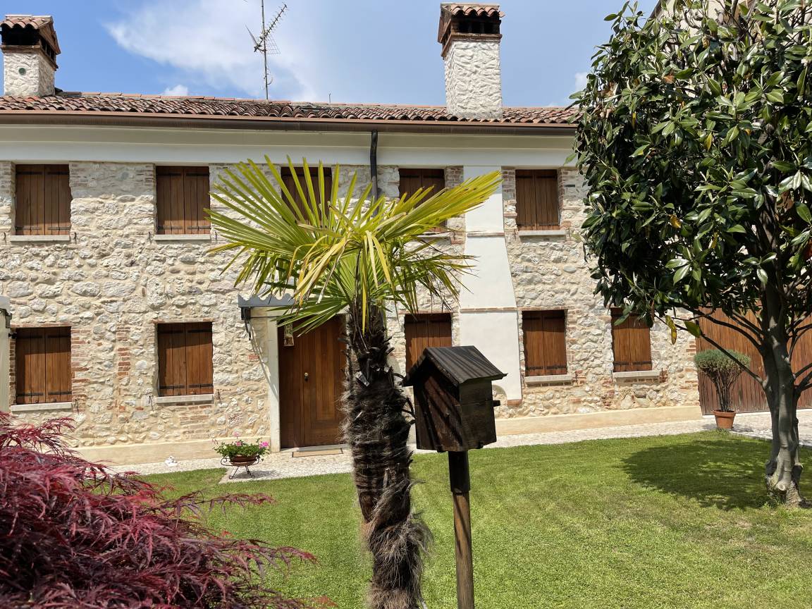 150 M² Ferienhaus ∙ 3 Schlafzimmer ∙ 8 Gäste - Bassano del Grappa