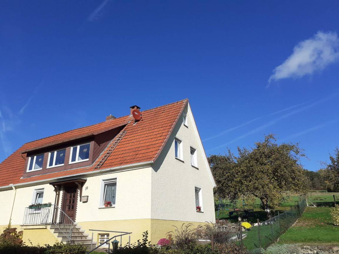 80 M² Ferienwohnung ∙ 2 Schlafzimmer ∙ 4 Gäste - Extertal