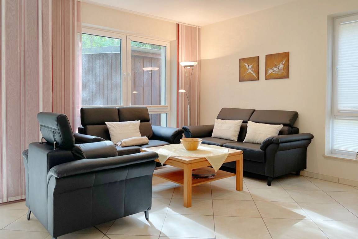 75 M² Ferienwohnung ∙ 2 Schlafzimmer ∙ 4 Gäste - Koserow