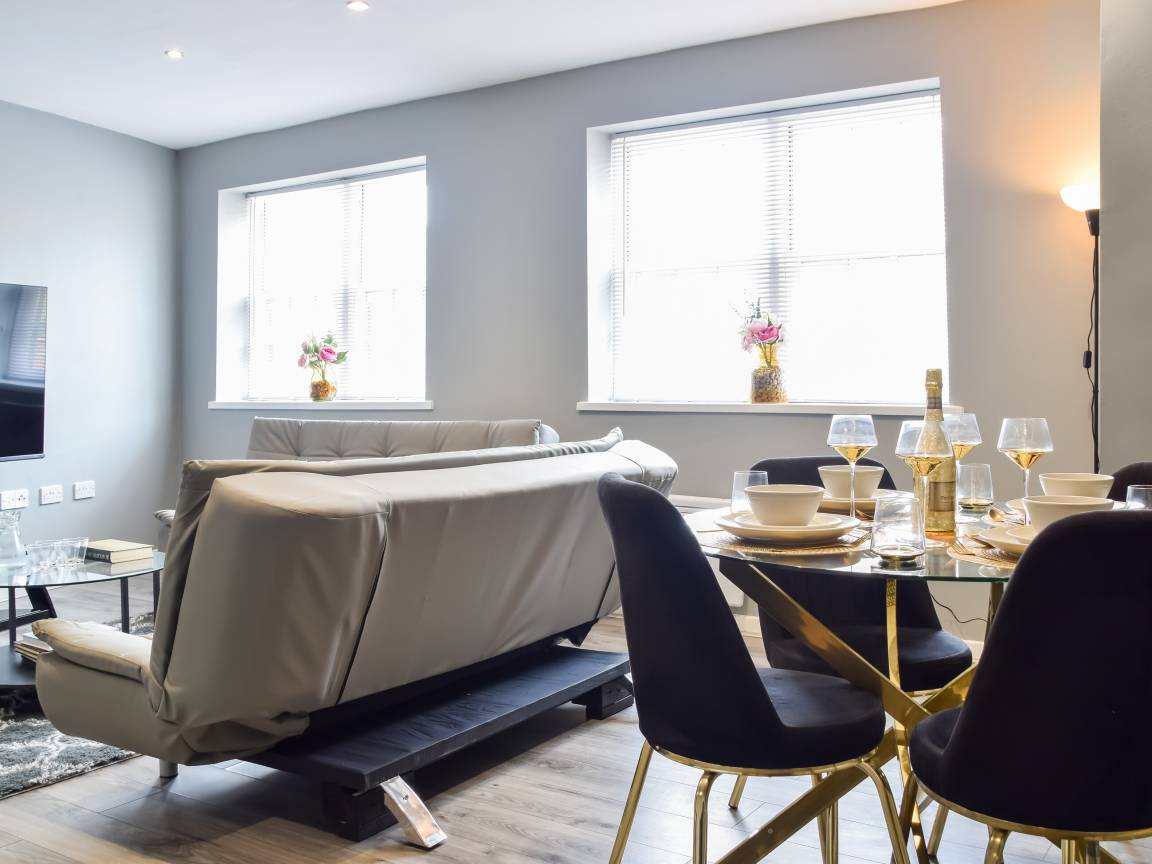 Ferienwohnung ∙ 1 Schlafzimmer ∙ 4 Gäste - Stoke-on-Trent