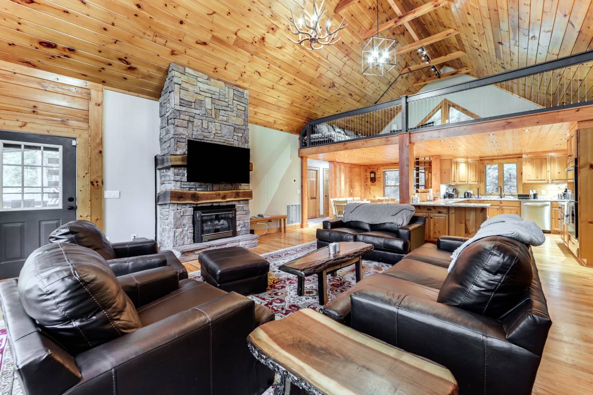 315 M² Casa ∙ 4 Habitaciones ∙ 10 Huéspedes - Waynesville, NC