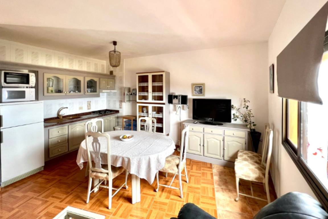 80 M² Ferienhaus ∙ 2 Schlafzimmer ∙ 7 Gäste - El Hierro